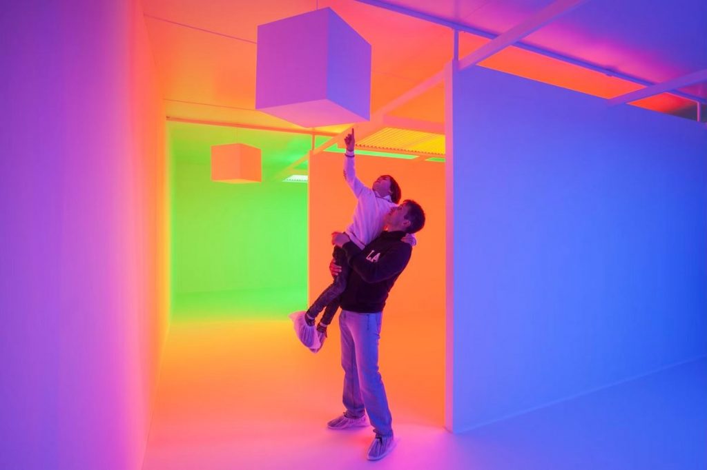 Carlos Cruz-Diez: Chromosaturation – North American Reciprocal Museum ...